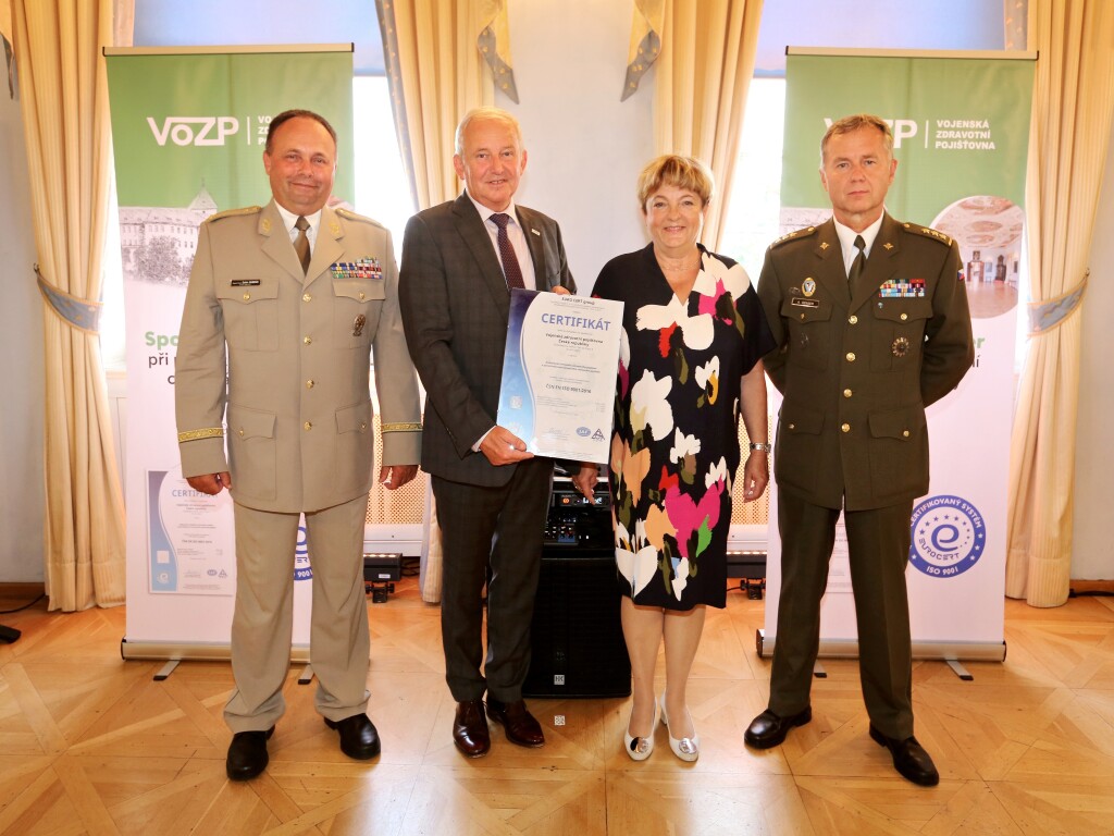 VoZP převzala certifikát kvality ISO 9001 | Stance Communications